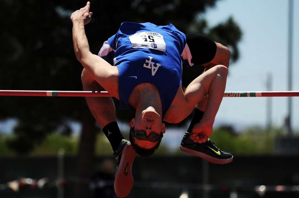 7 Best Shoes For High Jumpers 2025 - Shoe Practitioner